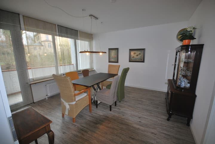 Exclusive, Zentrumsnahe 5-zimmer-wohnung, Ca.105qm - Bayreuth