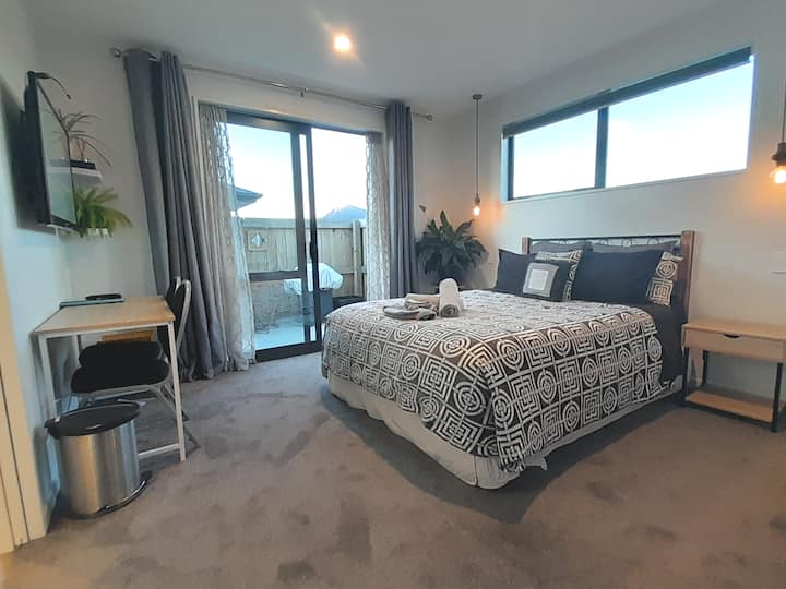 Wanaka Mountain View *Discounted Price * - Wanaka