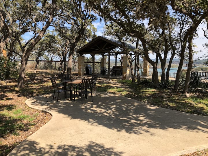 Cliffside On Medina Lake - Medina Lake, TX