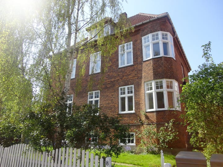 Villa Apartment W/ Garden - Copenhagen