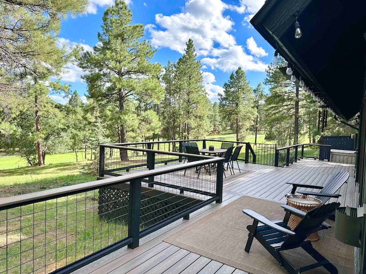 Flagstaff Bogey Inn! A-frame Cabin Golf Course Lot - Flagstaff, AZ