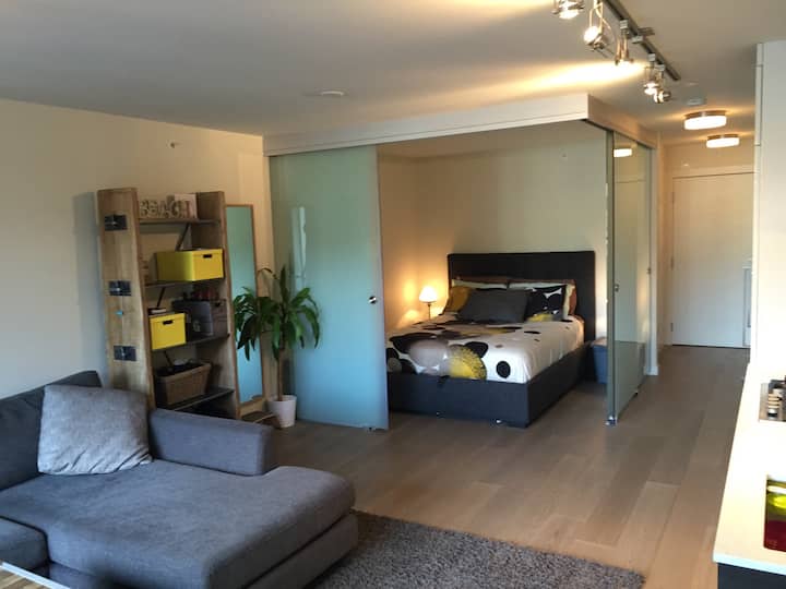 Trendy Apt In Trendy Neighborhood - Vancouver