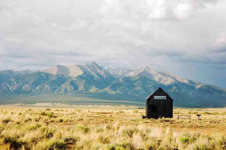 Off The Grid Loft W/ Stunning Mountain Views! - Mountain Home Reservoir, Fort Garland