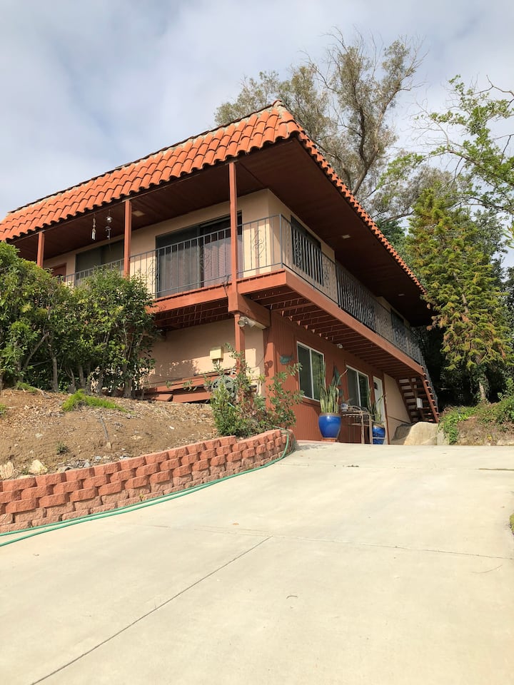 (1) Downstair Apartment  La Mesa, Mt Helix Area - El Cajon, CA