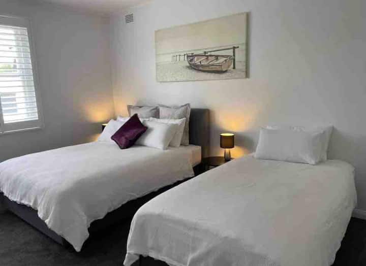 Stay On Wynyard. 2-bedroom Serviced Apartment. - Tumut