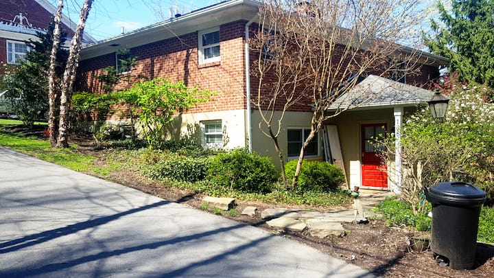 Kirkpatrick Place - Lewisburg, WV