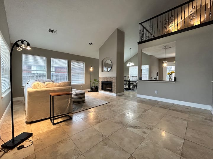 Luxury & Comfort Properties - Saginaw, TX