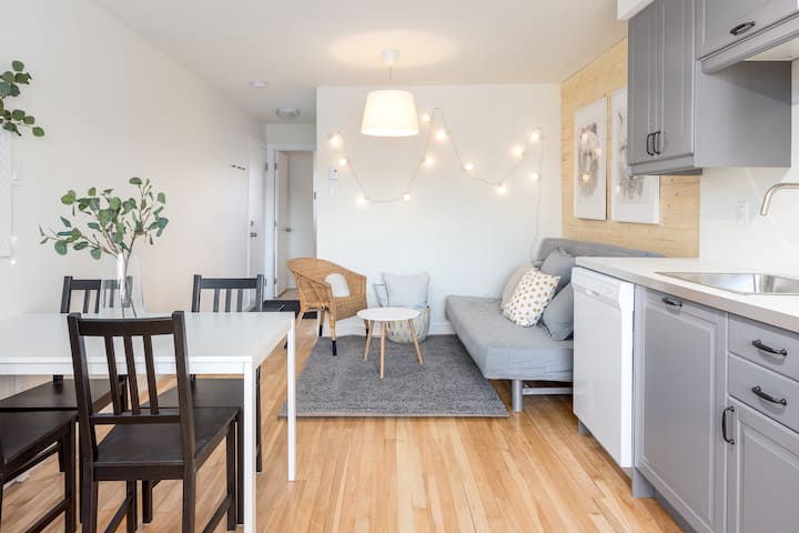 Charmant Logement 1 Chambre, éPuré Et Chaleureux - Montréal, QC