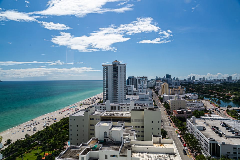 Miami Beach, FL Vacation Rentals (4.8 out of 5) - Airbnb