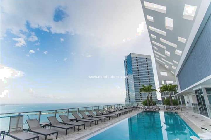 Beautiful Condo And Apt W/ Free Parking 5 Stars ! - Miami