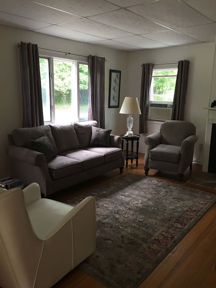 Northeast Nebraska's Ionia Cottage - Nebraska