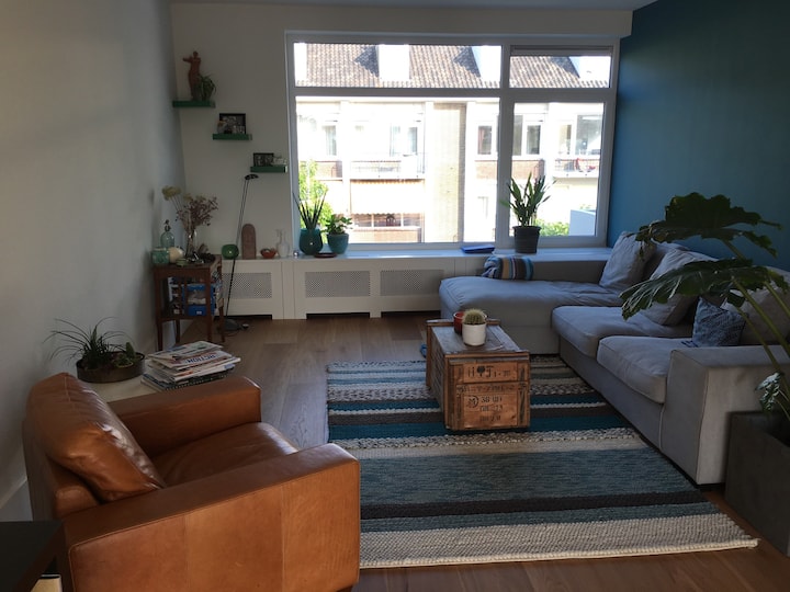 ! Single Room In Spacious Modern House - L'Aia