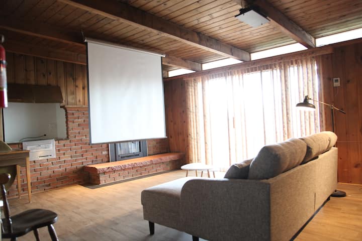 Mid-century Modern Stay, Near Trails And City Park - Kanab, UT