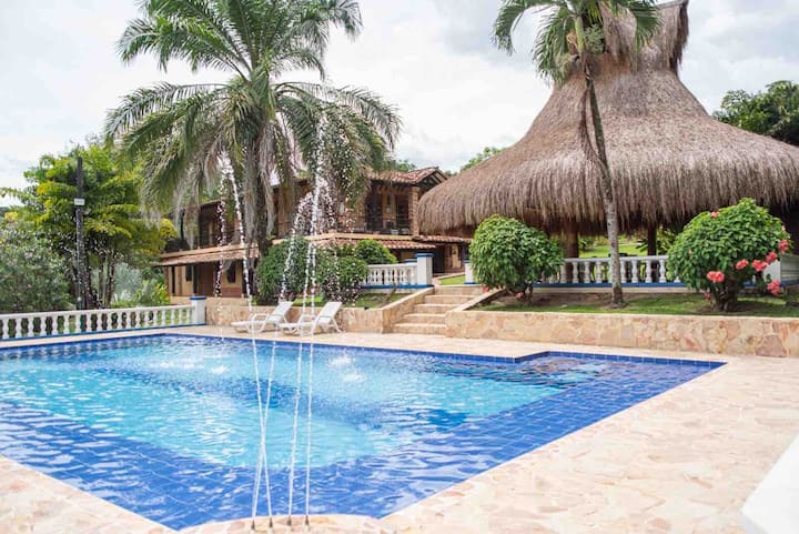 Asombrosa Finca En San Jerónimo - San Jerónimo