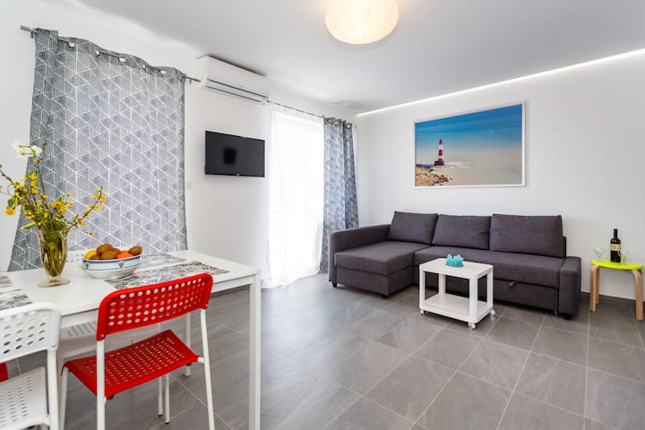 New Modern 4* Apartment Near Center - Lighthouse - Krk