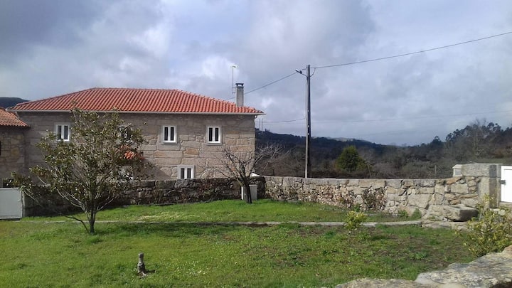 Casa Da Laginha  Lat 40.6151    Long   -7,6483 - Mangualde