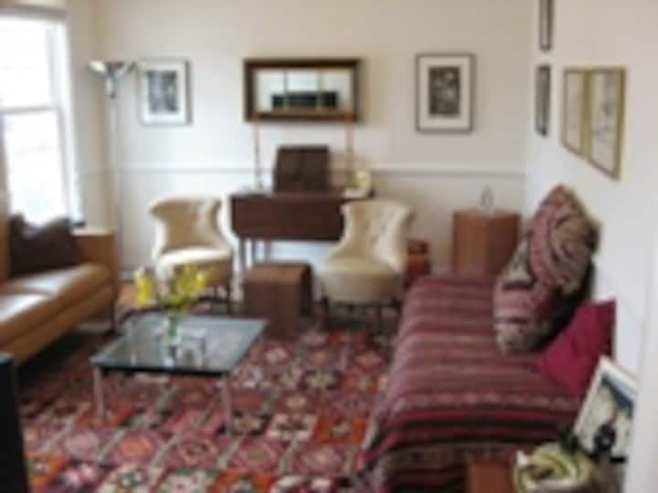 European Style Decorator House Plainsboro Center - Princeton, NJ