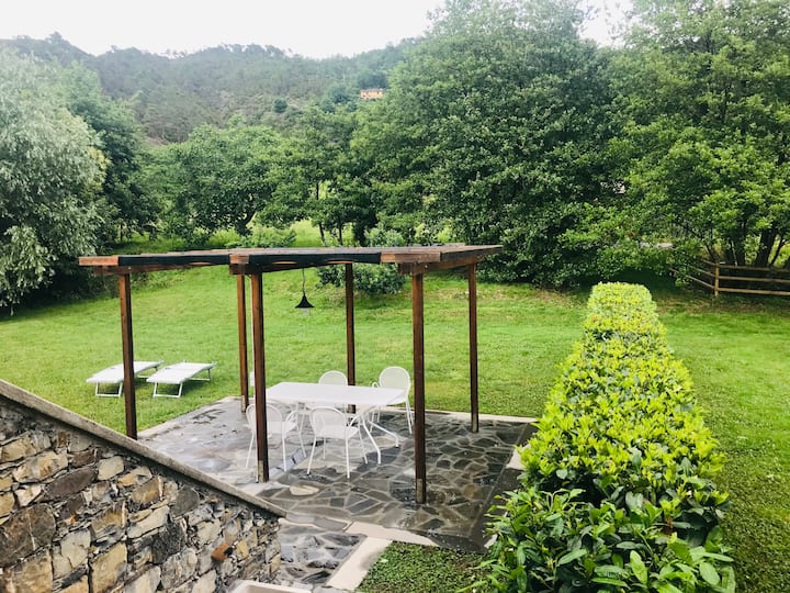 Razzola Con Piscina Borgo San Pietro Citr011012005 - Moneglia