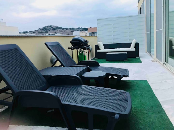Luxury Studio Penthouse No.3 - Málta