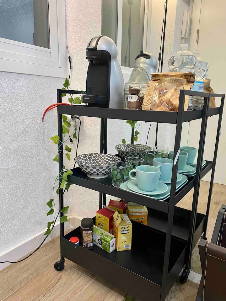 Apartamento Moderno Centrico. Desayuno Incluido. - Valencia