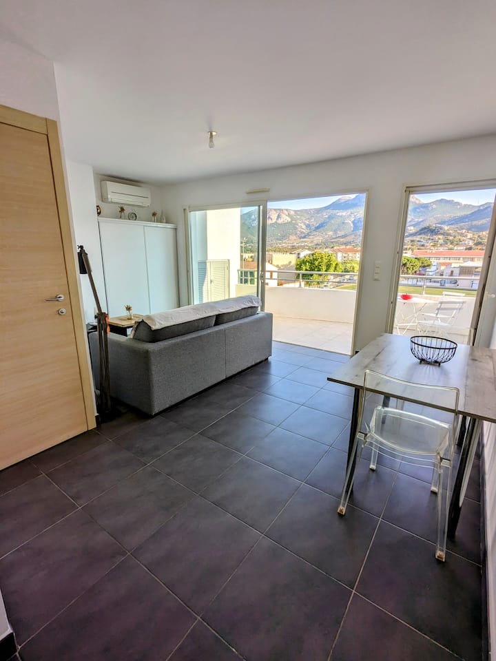 Studio-spacieux-en-centre-ville. - Calvi