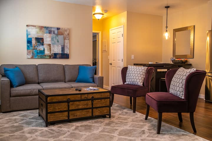 Designer 2br In Pacific Beach (W A/c) 51 - San Diego, CA