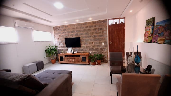 Casa Studio Completo Na Agronômica - Florianópolis