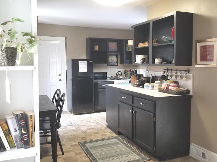 Marvy Minneapolis Duplex-ez Park, Close To Umn - Minneapolis, MN