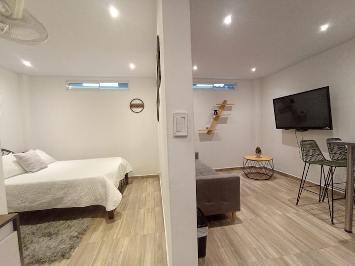 Autentico Y Lindo Apt Estudio En El Sur - Cali
