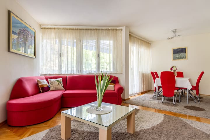 Grand Apartment Ursus - Split