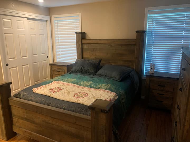 Comfortable Room, Quiet Neighborhood, Private Bath - Nampa, ID
