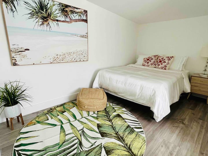 5min To Keralty Hospital/wifi/parking/laundry - Coral Gables, FL