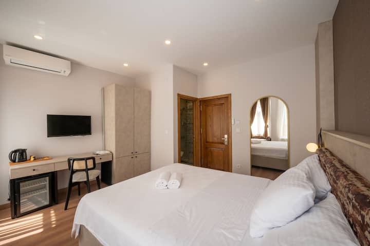 Taksim Suıte.
Town Centre - İstanbul