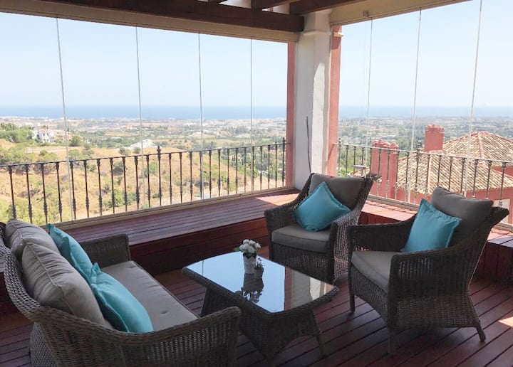 Luxury Aparment Close To Puerto Banus And Marbella - Benahavís