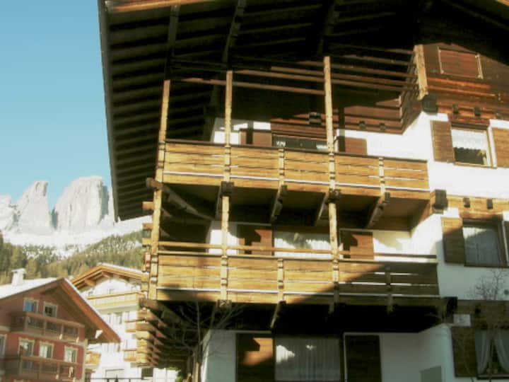 Césa Ziria Spacious And Bright Apartment With Wifi - Canazei, TN, Italie