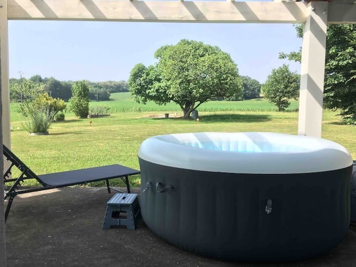 Maison Dans La Campagne Béarnaise - Orthez