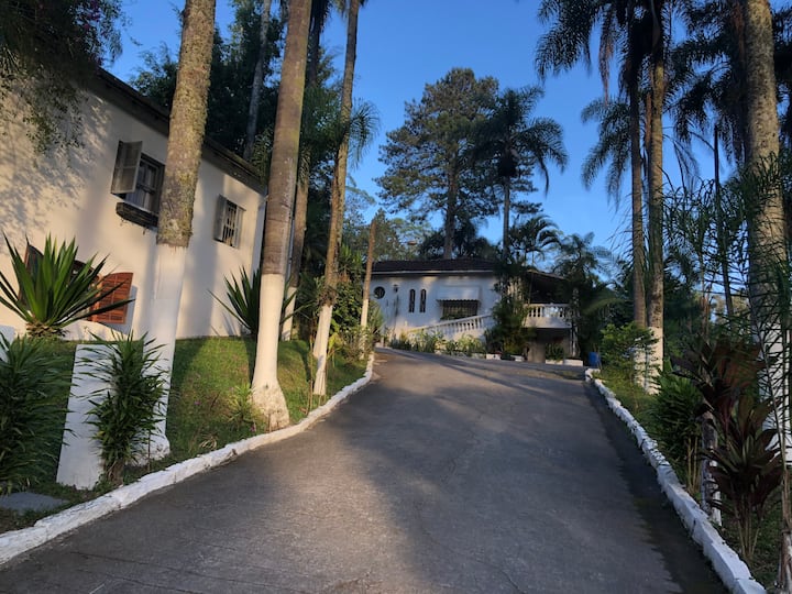 Paraíso Tem Nome - Sítio Franchini-embu Das Artes - Embu