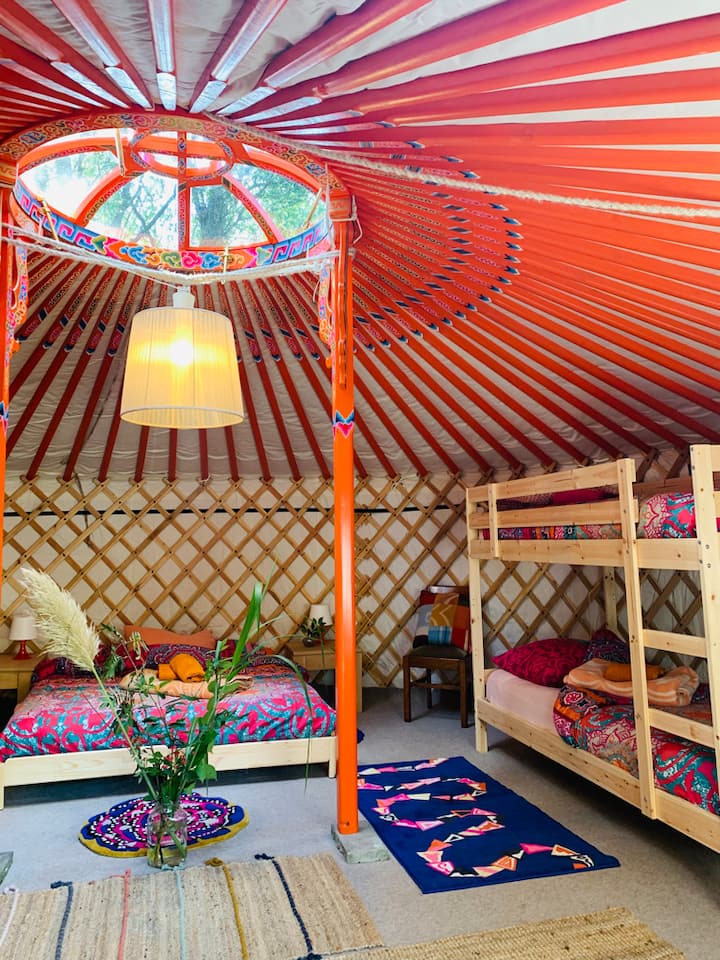 Magical Orange Fairytale Yurt In A Forest (Mimosa) - Groningen