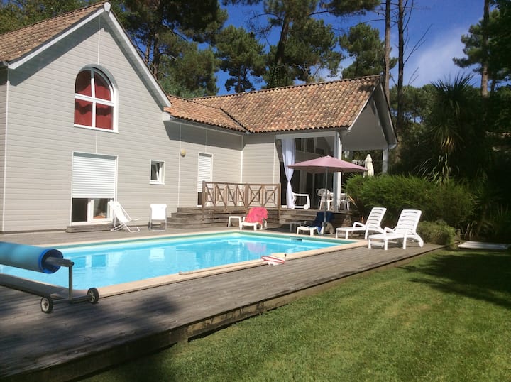 Villa Avec Piscine Dans L'enceinte Du Golf - Biscarrosse