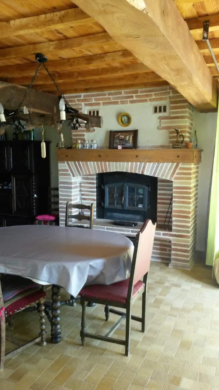 Jolie Maison à La Campagne - Monclar-de-Quercy