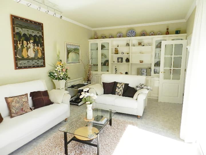 Preciosa Casa De Vacaciones - Lloret de Mar