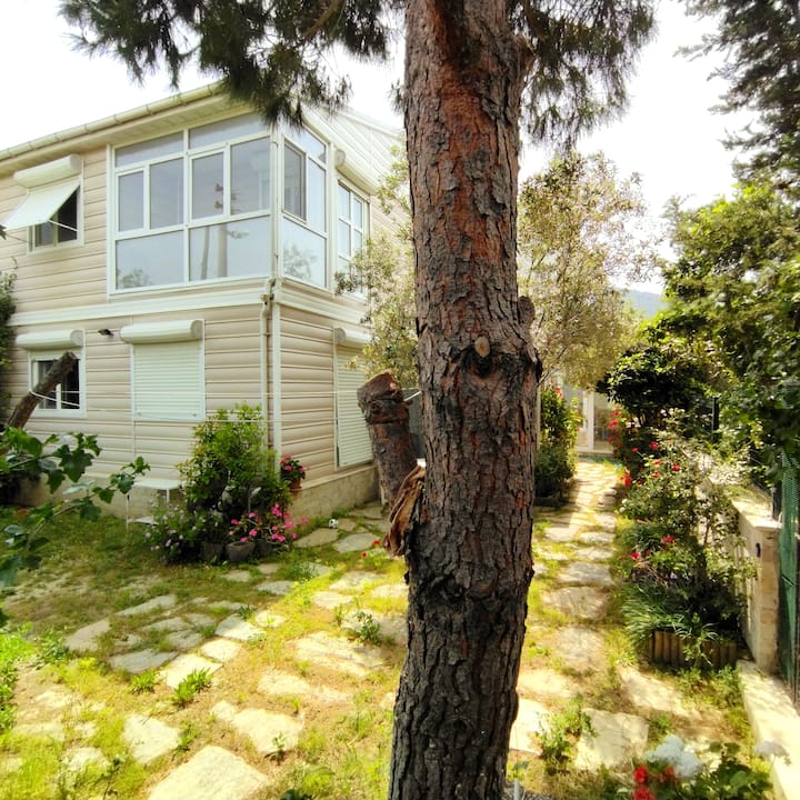 Urla ÇEşmealtı,sahile Yakın, Tam Müstakil Dubleks - Urla