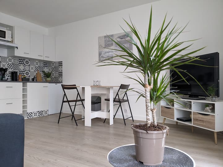 Studio Proche Centre Parking Sécurisé - La Rochelle