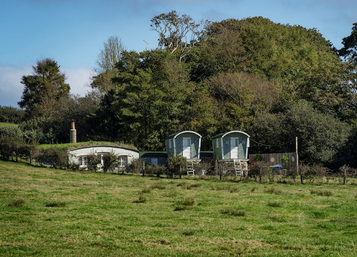 Not A Shepherd Hut, Awesome Quirky Hideout , Htub - Stratton