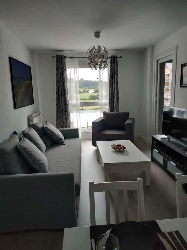 Apartamento En Luanco Con Piscina Privada - Gozón