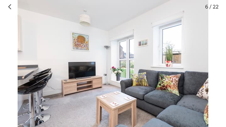 York City Apartment With Gated Parking Included - York, UK