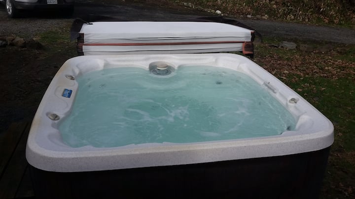 Book 3 Nights This Winter And Save At Tahoma Lodge - Ashford, WA