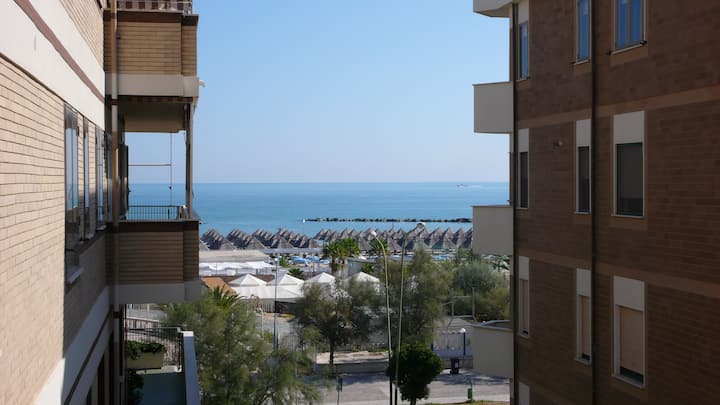 Grazioso Appartamento Sul Mare, 2 Camere. - Pescara
