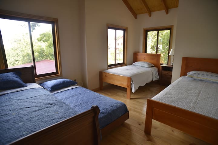 Pucón, Casa Acogedora Y Céntrica, Michimalonco - Pucón