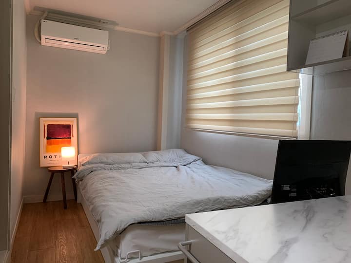 [Exciting & Convenient Place]@hongdae/yeonnamdong - 首爾